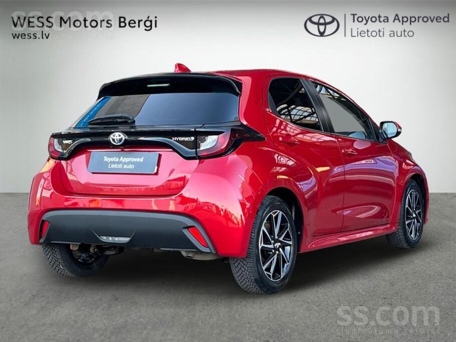 Sarkans Toyota Yaris 2021 Rīga, ar dzinēja tilpumu 1.50 L un nobraukumu 166 tūkst. km par 14500 €, foto 3 vietnē AUTOMOTO.COM.LV