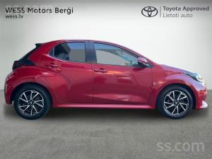Sarkans Toyota Yaris 2021 Rīga, ar dzinēja tilpumu 1.50 L un nobraukumu 166 tūkst. km par 14500 €, foto 24 vietnē AUTOMOTO.COM.LV
