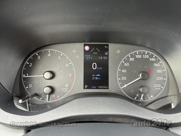 Красный Тойота Ярис 2021 в Тарту, объемом двигателя 1.50 л и пробегом 70 тыс. км за 16500 €, фото 11 на AUTOMOTO.COM.LV