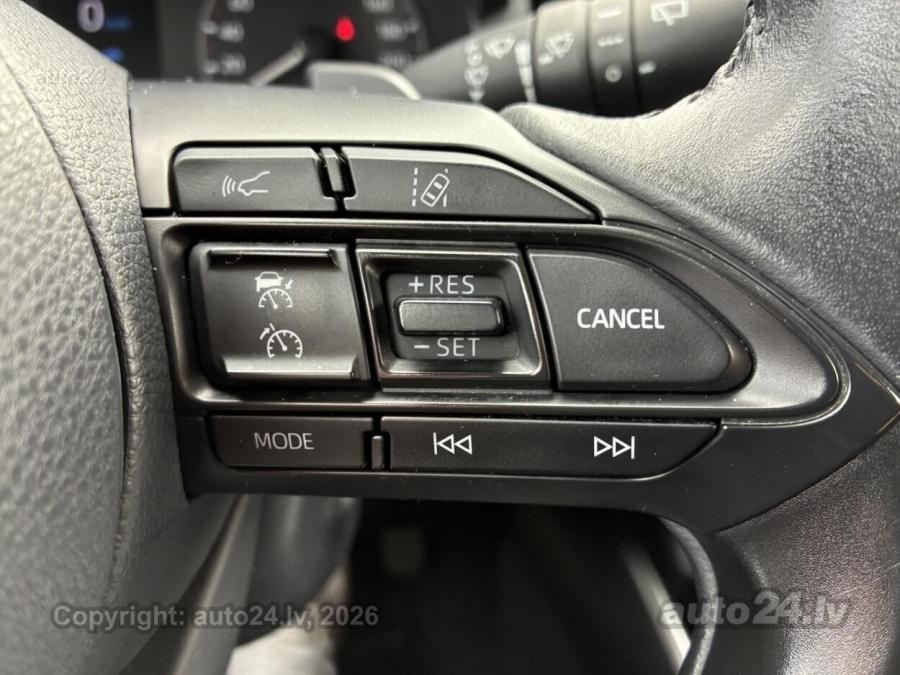 Sarkans Toyota Yaris 2021 Tartu, ar dzinēja tilpumu 1.50 L un nobraukumu 70 tūkst. km par 16500 €, foto 13 vietnē AUTOMOTO.COM.LV