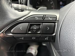 Sarkans Toyota Yaris 2021 Tartu, ar dzinēja tilpumu 1.50 L un nobraukumu 70 tūkst. km par 16500 €, foto 14 vietnē AUTOMOTO.COM.LV