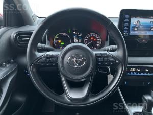 Sarkans Toyota Yaris 2021 Rīga, ar dzinēja tilpumu 1.50 L un nobraukumu 172 tūkst. km par 11900 €, foto 13 vietnē AUTOMOTO.COM.LV