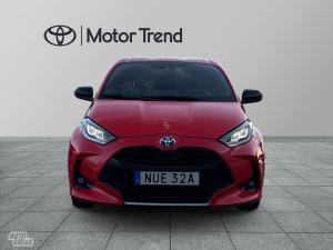 Red Toyota Yaris 2022 in Kaunas, with an engine capacity of 0.00 L and mileage of 28 thousand km for 24177 €, photo 5 on AUTOMOTO.COM.LV