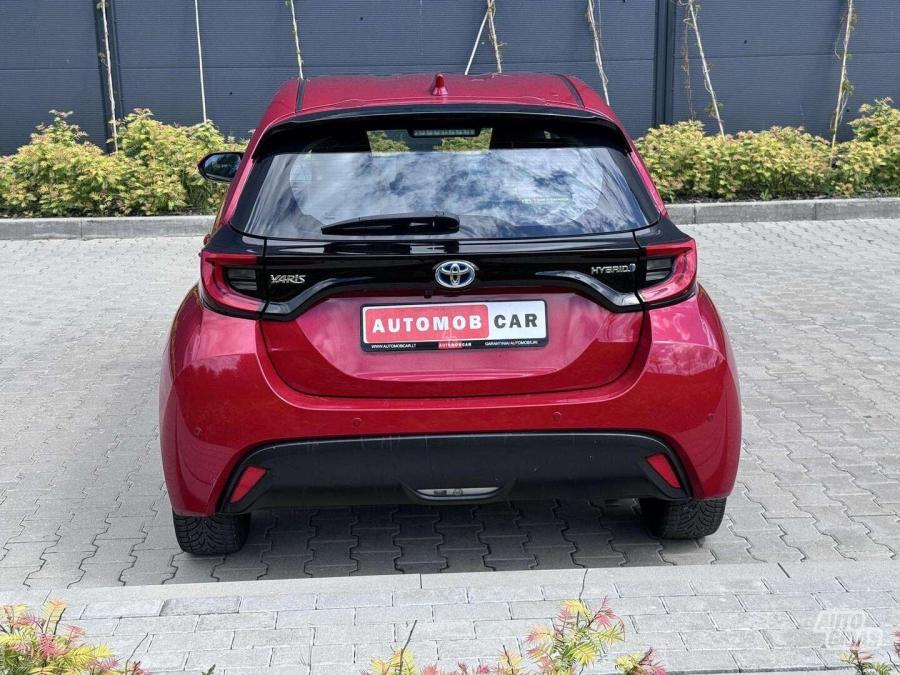 Sarkans Toyota Yaris 2022 Viļņa, ar dzinēja tilpumu 1.50 L un nobraukumu 102 tūkst. km par 17250 €, foto 8 vietnē AUTOMOTO.COM.LV