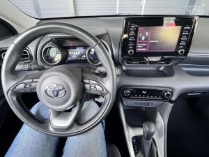 Sarkans Toyota Yaris 2022 Viļņa, ar dzinēja tilpumu 1.50 L un nobraukumu 102 tūkst. km par 17250 €, foto 14 vietnē AUTOMOTO.COM.LV