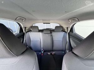 Sarkans Toyota Yaris 2022 Viļņa, ar dzinēja tilpumu 1.50 L un nobraukumu 102 tūkst. km par 17250 €, foto 21 vietnē AUTOMOTO.COM.LV