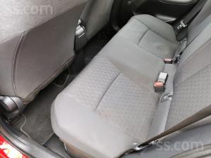 Sarkans Toyota Yaris 2022 Rīga, ar dzinēja tilpumu 1.50 L un nobraukumu 118 tūkst. km par 13500 €, foto 10 vietnē AUTOMOTO.COM.LV