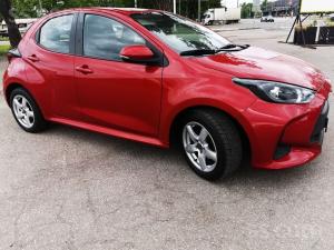 Sarkans Toyota Yaris 2022 Rīga, ar dzinēja tilpumu 1.50 L un nobraukumu 118 tūkst. km par 13500 €, foto 16 vietnē AUTOMOTO.COM.LV