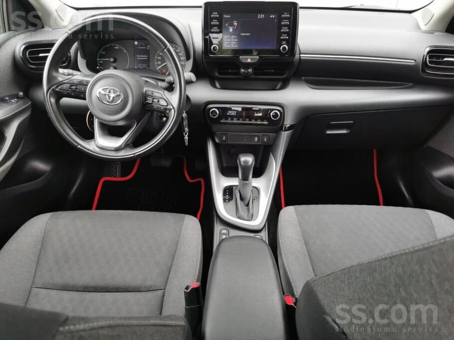 Sarkans Toyota Yaris 2022 Rīga, ar dzinēja tilpumu 1.50 L un nobraukumu 118 tūkst. km par 13950 €, foto 14 vietnē AUTOMOTO.COM.LV
