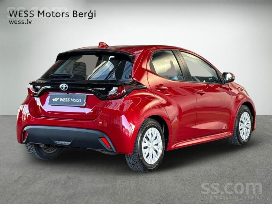 Sarkans Toyota Yaris 2022 Rīga, ar dzinēja tilpumu 1.50 L un nobraukumu 191 tūkst. km par 12990 €, foto 3 vietnē AUTOMOTO.COM.LV