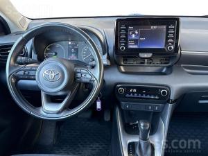 Sarkans Toyota Yaris 2022 Rīga, ar dzinēja tilpumu 1.50 L un nobraukumu 191 tūkst. km par 12990 €, foto 10 vietnē AUTOMOTO.COM.LV