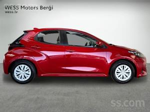 Sarkans Toyota Yaris 2022 Rīga, ar dzinēja tilpumu 1.50 L un nobraukumu 191 tūkst. km par 12990 €, foto 25 vietnē AUTOMOTO.COM.LV