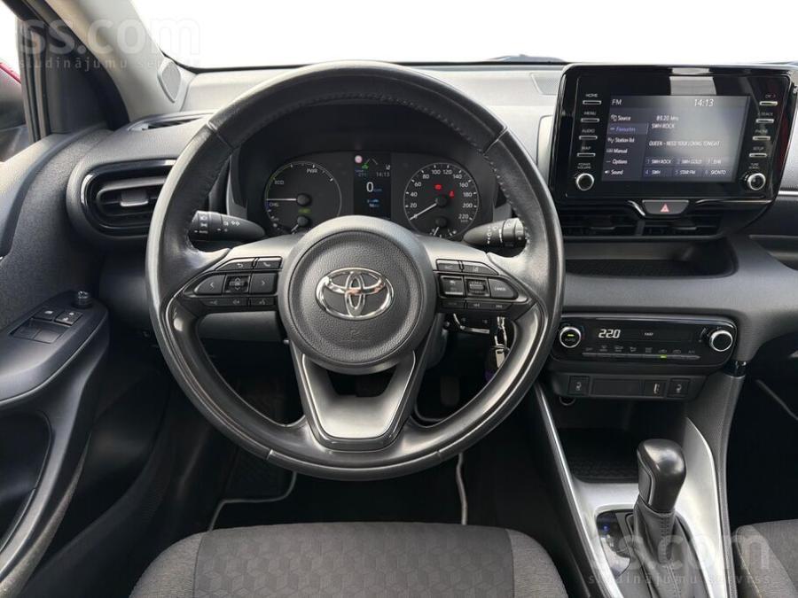 Sarkans Toyota Yaris 2022 Rīga, ar dzinēja tilpumu 1.50 L un nobraukumu 175 tūkst. km par 11790 €, foto 10 vietnē AUTOMOTO.COM.LV