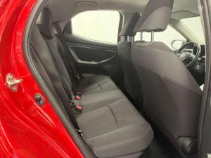 Sarkans Toyota Yaris 2022 Kauņa, ar dzinēja tilpumu 1.49 L un nobraukumu 199 tūkst. km par 12500 €, foto 8 vietnē AUTOMOTO.COM.LV