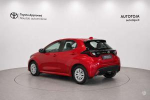 Sarkans Toyota Yaris 2022 Kauņa, ar dzinēja tilpumu 1.49 L un nobraukumu 199 tūkst. km par 12500 €, foto 18 vietnē AUTOMOTO.COM.LV