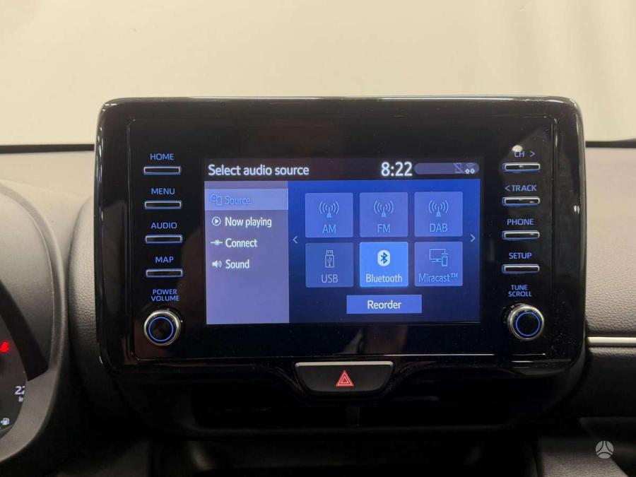 Sarkans Toyota Yaris 2022 Kauņa, ar dzinēja tilpumu 1.49 L un nobraukumu 199 tūkst. km par 12500 €, foto 27 vietnē AUTOMOTO.COM.LV