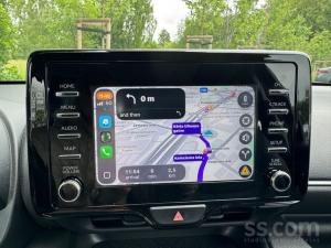 Sarkans Toyota Yaris 2023 Rīga, ar dzinēja tilpumu 1.50 L un nobraukumu 30 tūkst. km par 17900 €, foto 4 vietnē AUTOMOTO.COM.LV