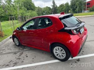Sarkans Toyota Yaris 2023 Rīga, ar dzinēja tilpumu 1.50 L un nobraukumu 30 tūkst. km par 17900 €, foto 5 vietnē AUTOMOTO.COM.LV