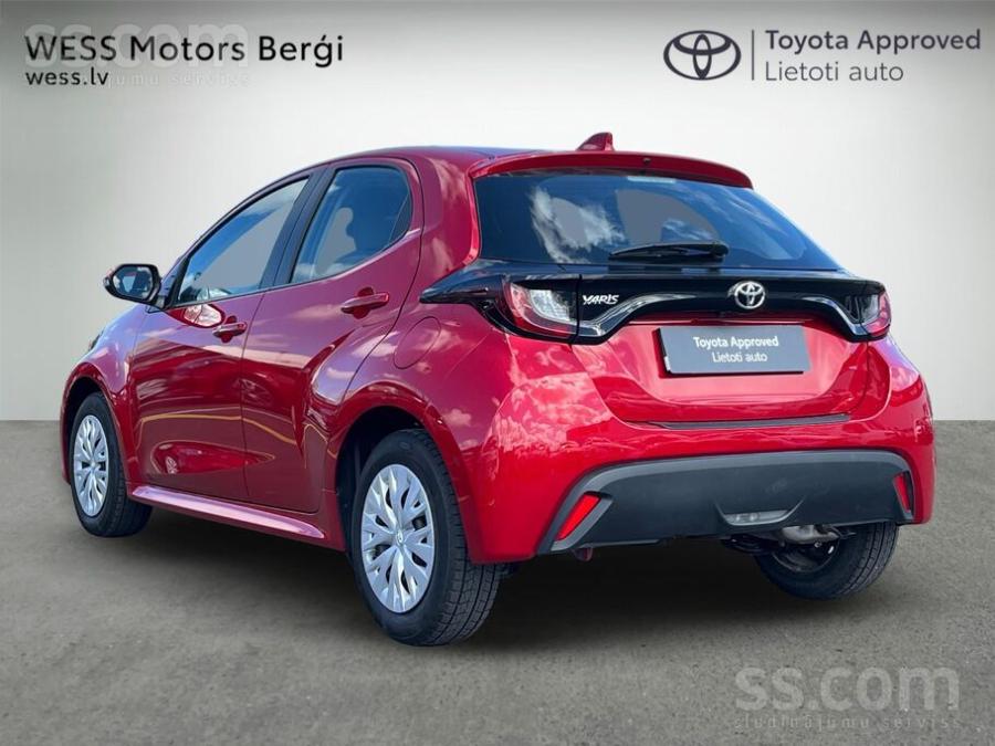 Sarkans Toyota Yaris 2024 Rīga, ar dzinēja tilpumu 1.50 L un nobraukumu 49 tūkst. km par 16990 €, foto 23 vietnē AUTOMOTO.COM.LV