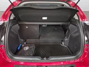Red Toyota Yaris 2026 in Tallinn, with an engine capacity of 1.50 L and mileage of 3 thousand km for 25490 €, photo 11 on AUTOMOTO.COM.LV