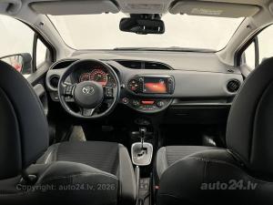 Sarkans Toyota Yaris 2015 Rakvere, ar dzinēja tilpumu 1.33 L un nobraukumu 143 tūkst. km par 9490 €, foto 7 vietnē AUTOMOTO.COM.LV