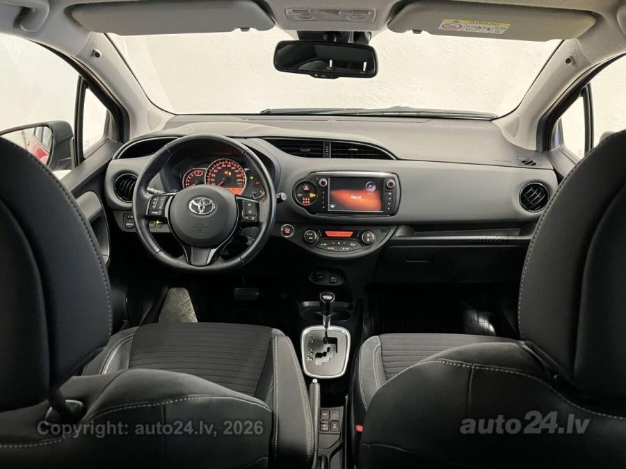 Sarkans Toyota Yaris 2015 Rakvere, ar dzinēja tilpumu 1.33 L un nobraukumu 143 tūkst. km par 9490 €, foto 7 vietnē AUTOMOTO.COM.LV
