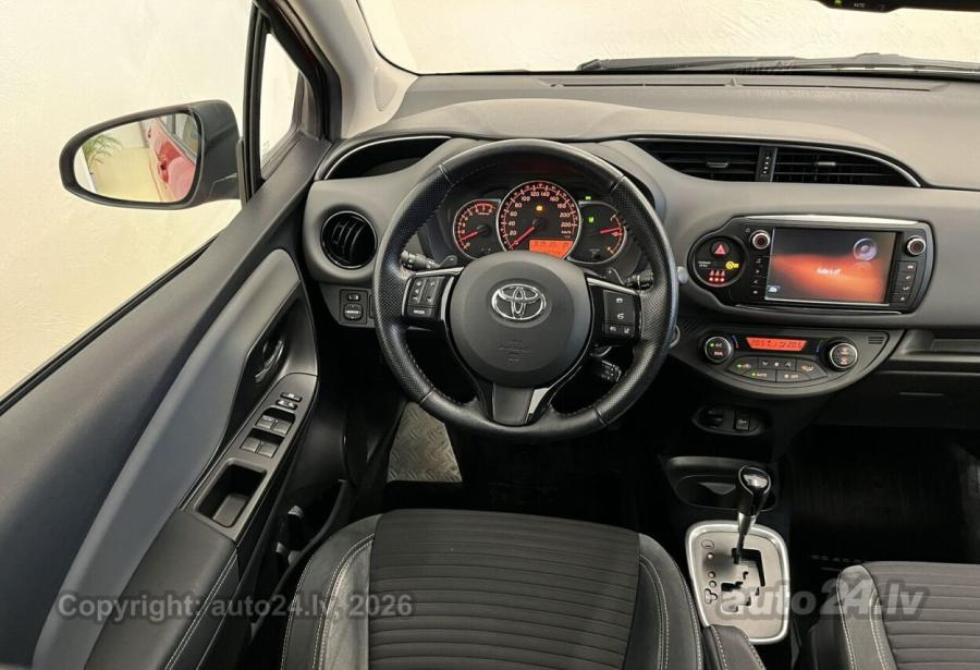 Sarkans Toyota Yaris 2015 Rakvere, ar dzinēja tilpumu 1.33 L un nobraukumu 143 tūkst. km par 9490 €, foto 8 vietnē AUTOMOTO.COM.LV