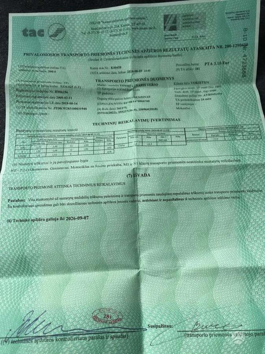 Черный Тойота Ярис Версо 2000 в Алитус, объемом двигателя 1.30 л и пробегом 262 тыс. км за 1650 €, фото 30 на AUTOMOTO.COM.LV