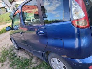 Zils Toyota Yaris Verso 2004 Viļņa, ar dzinēja tilpumu 1.30 L un nobraukumu 205 tūkst. km par 1500 €, foto 6 vietnē AUTOMOTO.COM.LV