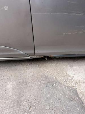 Brūns Toyota Yaris Verso 2003 Kauņa, ar dzinēja tilpumu 1.36 L un nobraukumu 448 tūkst. km par 600 €, foto 11 vietnē AUTOMOTO.COM.LV