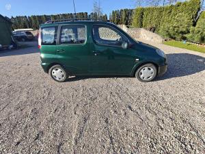 Zaļš Toyota Yaris Verso 2001 Trakai, ar dzinēja tilpumu 1.30 L un nobraukumu 178 tūkst. km par 3000 €, foto 19 vietnē AUTOMOTO.COM.LV