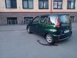 Zaļš Toyota Yaris Verso 2001 Tartu, ar dzinēja tilpumu 0.00 L un nobraukumu 146 tūkst. km par 1800 €, foto  vietnē AUTOMOTO.COM.LV