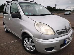 Grey Toyota Yaris Verso 2005 in Vilnius, with an engine capacity of 1.30 L and mileage of 199 thousand km for 2450 €, photo 12 on AUTOMOTO.COM.LV