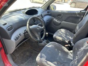 Toyota Yaris Verso 2003 in Vilnius, with an engine capacity of 1.30 L and mileage of 300 thousand km for 799 €, photo 18 on AUTOMOTO.COM.LV