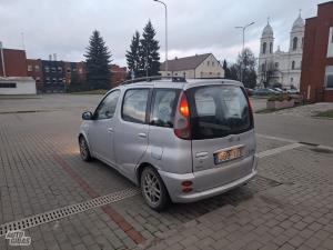 Toyota Yaris Verso 2002 Viļņa, ar dzinēja tilpumu 1.30 L un nobraukumu 240 tūkst. km par 1390 €, foto 2 vietnē AUTOMOTO.COM.LV