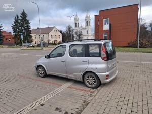Toyota Yaris Verso 2002 Viļņa, ar dzinēja tilpumu 1.30 L un nobraukumu 240 tūkst. km par 1390 €, foto 8 vietnē AUTOMOTO.COM.LV