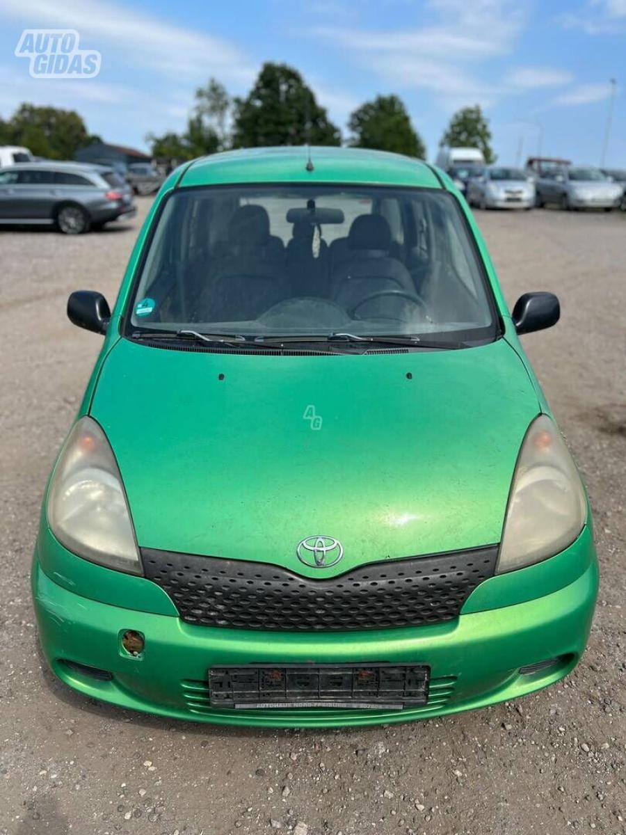 Toyota Yaris Verso 2002 in Kaunas, with an engine capacity of 1.40 L and mileage of 150 thousand km for 950 €, photo 7 on AUTOMOTO.COM.LV