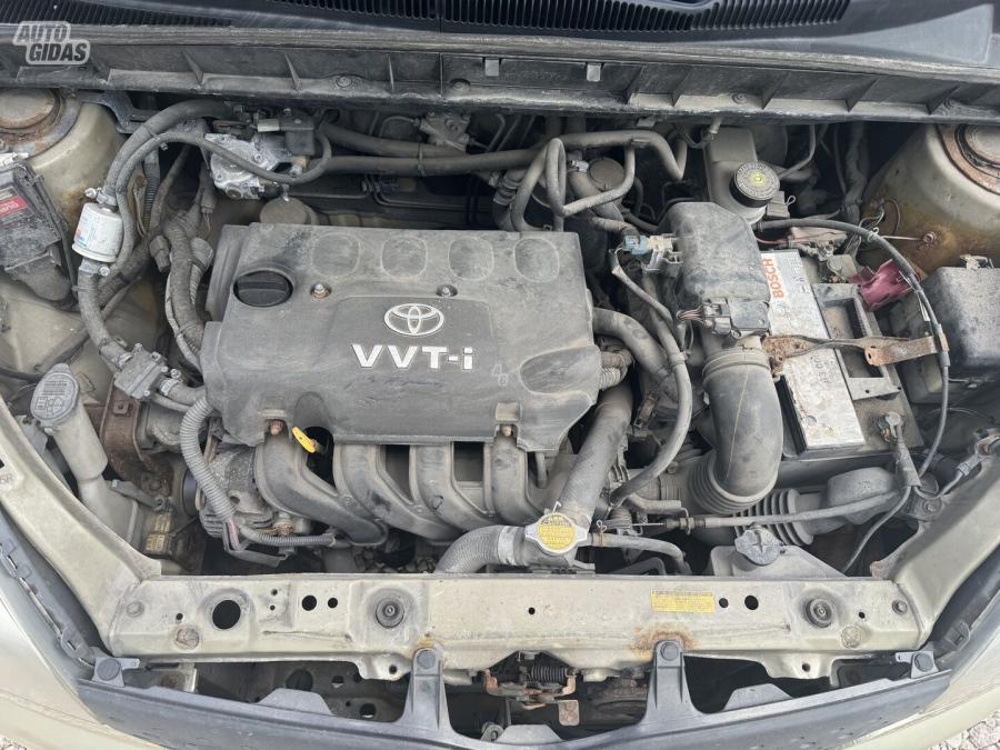 Toyota Yaris Verso 2003 in Vilnius, with an engine capacity of 1.30 L and mileage of 214 thousand km for 580 €, photo 12 on AUTOMOTO.COM.LV