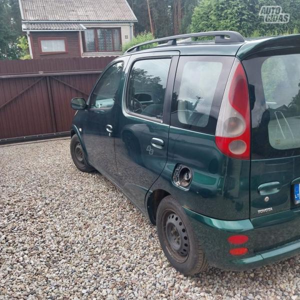 Toyota Yaris Verso 2000 Panevēža, ar dzinēja tilpumu 1.30 L un nobraukumu 325 tūkst. km par 1600 €, foto 3 vietnē AUTOMOTO.COM.LV
