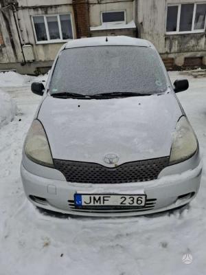 Dzeltens Toyota Yaris Verso 2001 Ukmergė, ar dzinēja tilpumu 0.00 L un nobraukumu 327 tūkst. km par 700 €, foto  vietnē AUTOMOTO.COM.LV