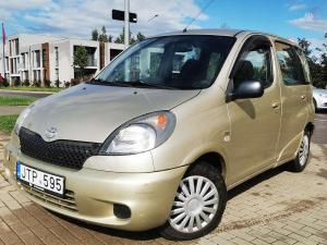 Dzeltens Toyota Yaris Verso 2003 Viļņa, ar dzinēja tilpumu 1.36 L un nobraukumu 194 tūkst. km par 1790 €, foto 3 vietnē AUTOMOTO.COM.LV