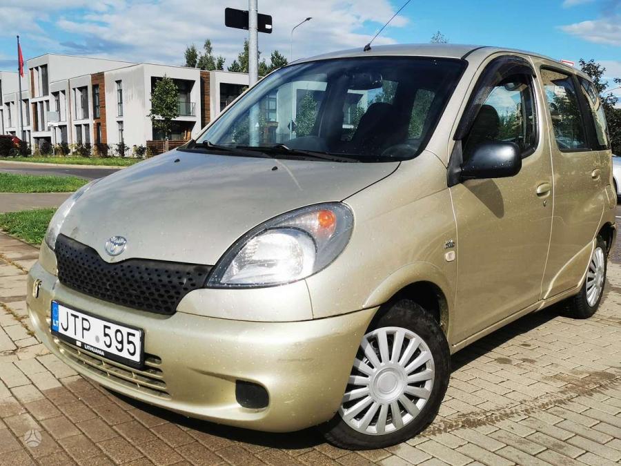 Dzeltens Toyota Yaris Verso 2003 Viļņa, ar dzinēja tilpumu 1.36 L un nobraukumu 194 tūkst. km par 1790 €, foto 25 vietnē AUTOMOTO.COM.LV