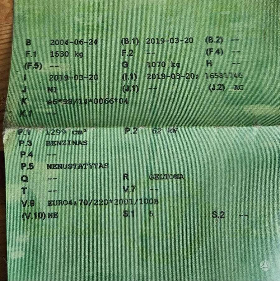 Dzeltens Toyota Yaris Verso 2004 Viļņa, ar dzinēja tilpumu 1.30 L un nobraukumu 302 tūkst. km par 1200 €, foto 13 vietnē AUTOMOTO.COM.LV