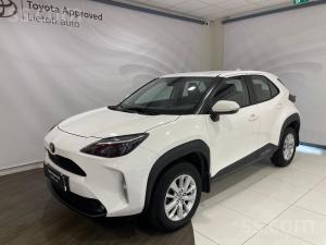 Balts Toyota Yaris 2023 Jēkabpils, ar dzinēja tilpumu 1.50 L un nobraukumu 49 tūkst. km par 16600 €, foto  vietnē AUTOMOTO.COM.LV