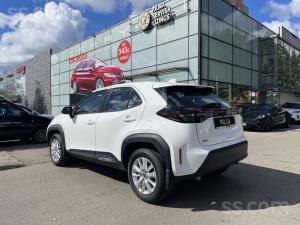 Balts Toyota Yaris 2023 Rīga, ar dzinēja tilpumu 1.50 L un nobraukumu 86 tūkst. km par 15700 €, foto 6 vietnē AUTOMOTO.COM.LV