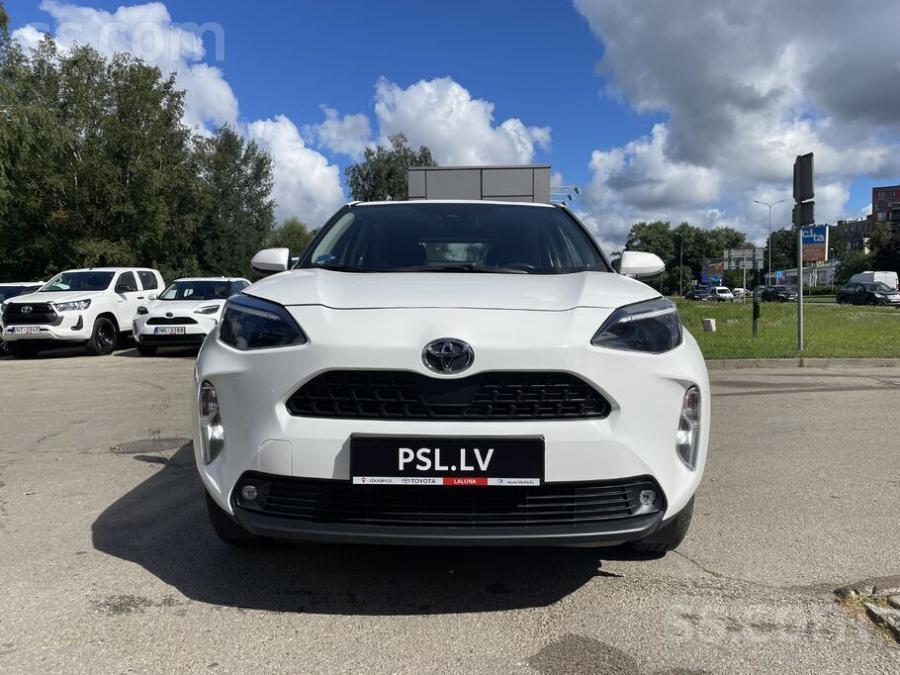 Balts Toyota Yaris 2023 Rīga, ar dzinēja tilpumu 1.50 L un nobraukumu 86 tūkst. km par 15700 €, foto 9 vietnē AUTOMOTO.COM.LV
