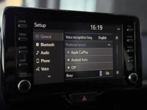 Balts Toyota Yaris 2023 Rīga, ar dzinēja tilpumu 1.50 L un nobraukumu 56 tūkst. km par 16500 €, foto 17 vietnē AUTOMOTO.COM.LV