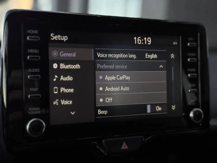 Balts Toyota Yaris 2023 Rīga, ar dzinēja tilpumu 1.50 L un nobraukumu 56 tūkst. km par 16500 €, foto 17 vietnē AUTOMOTO.COM.LV