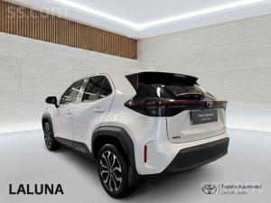 Белый Тойота Ярис 2023 в Екабпилс, объемом двигателя 1.50 л и пробегом 87 тыс. км за 20400 €, фото 3 на AUTOMOTO.COM.LV