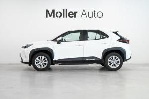 Balts Toyota Yaris 2024 Viļņa, ar dzinēja tilpumu 1.50 L un nobraukumu 41 tūkst. km par 23100 €, foto 3 vietnē AUTOMOTO.COM.LV